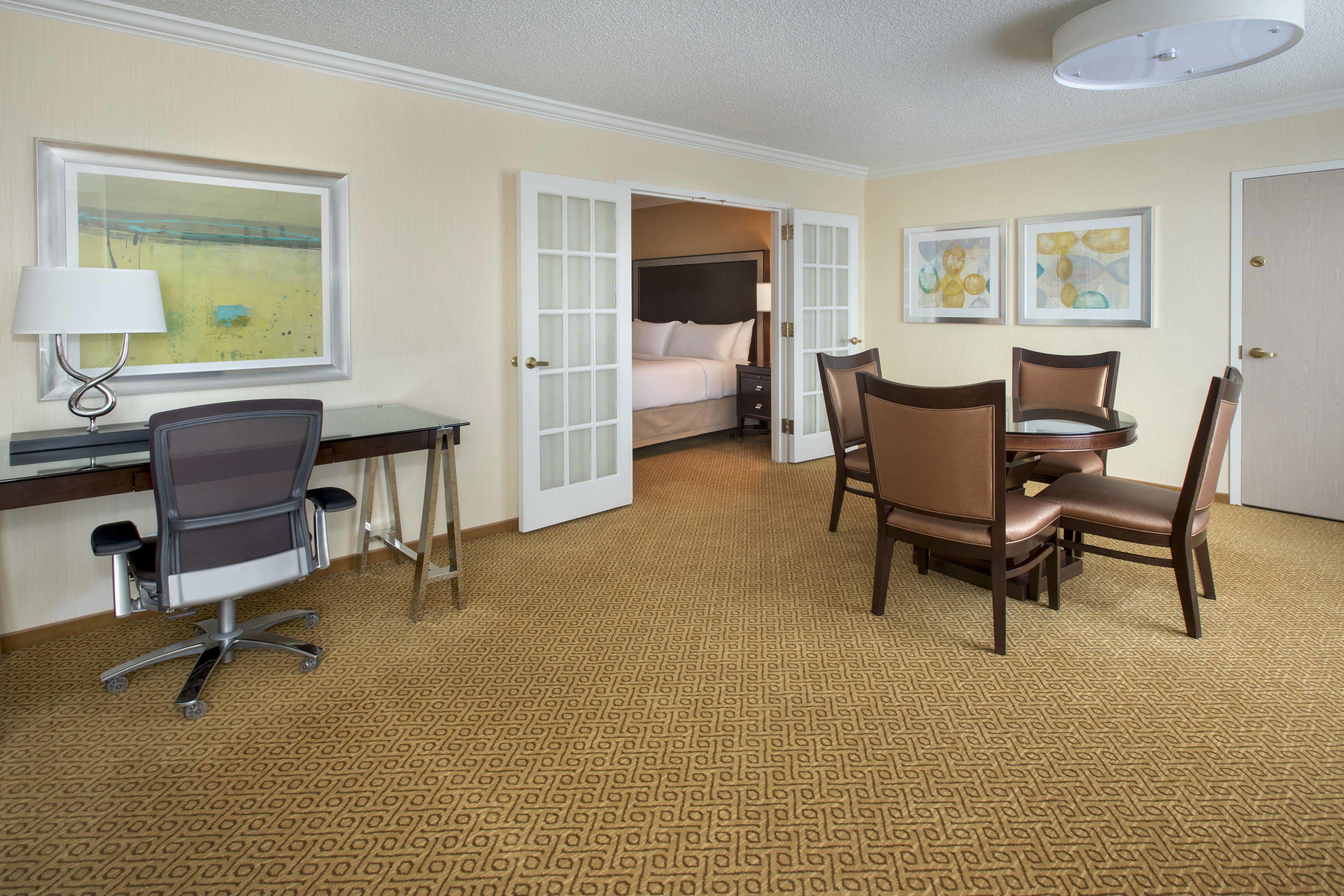 PHILADELPHIA MARRIOTT DOWNTOWN HOTEL | BOOK NOW & SAVE ON YOUR STAY IN ...