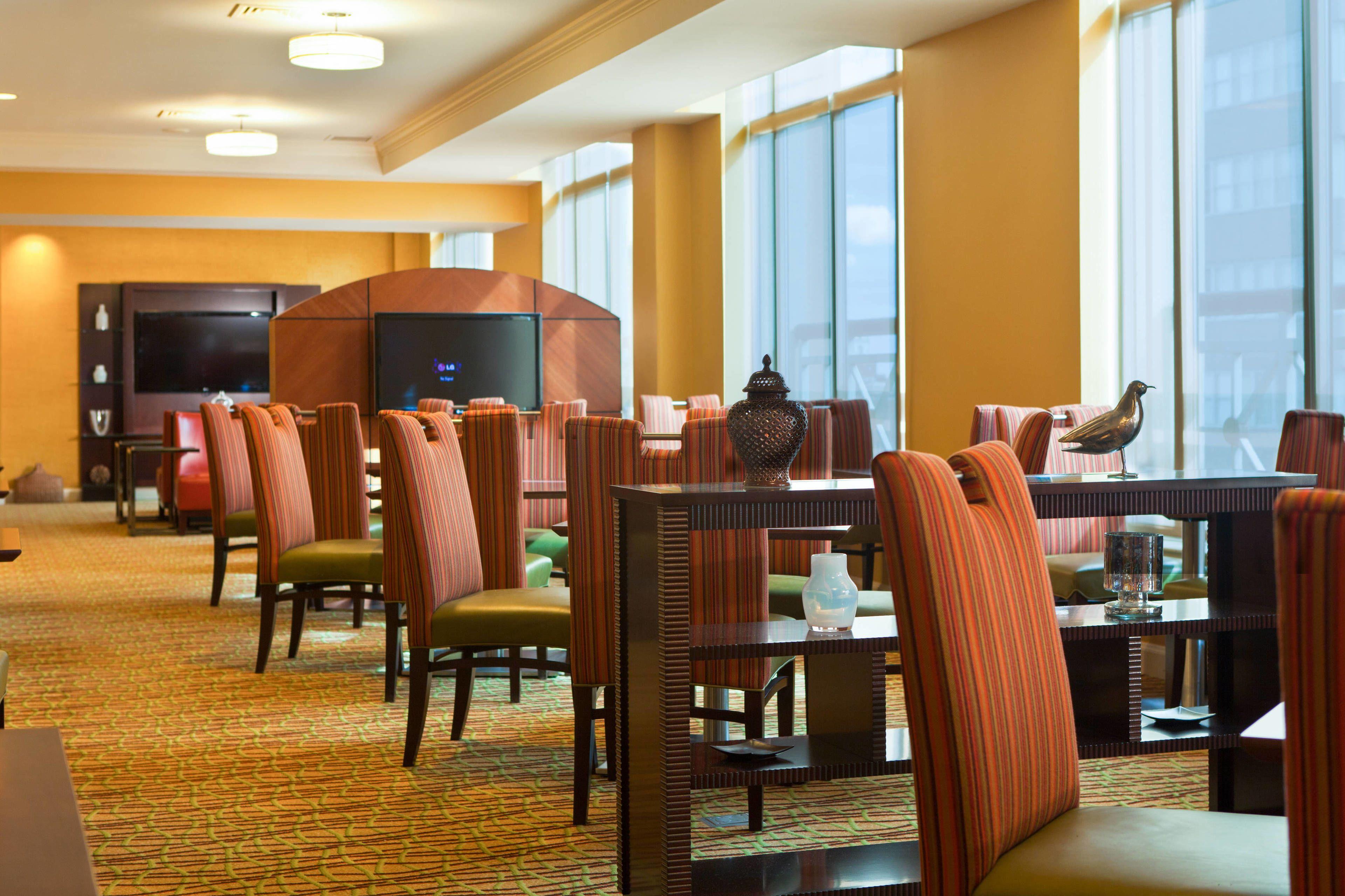 PHILADELPHIA MARRIOTT DOWNTOWN HOTEL | BOOK NOW & SAVE ON YOUR STAY IN ...